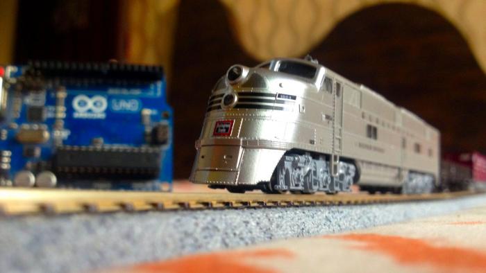 Automating A Basic Model Railroad With Arduino Model Railroad